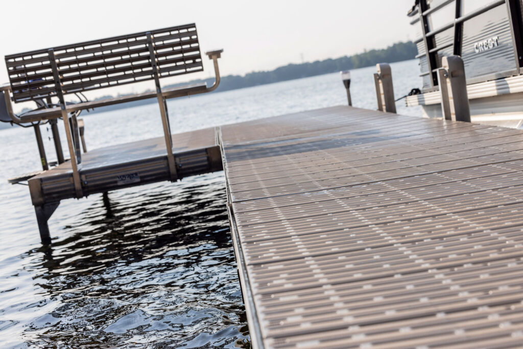 POLYPROPYLENE DECKING: BEAUTY AND DURABILITY ON VOYAGER DOCKS – Voyager ...